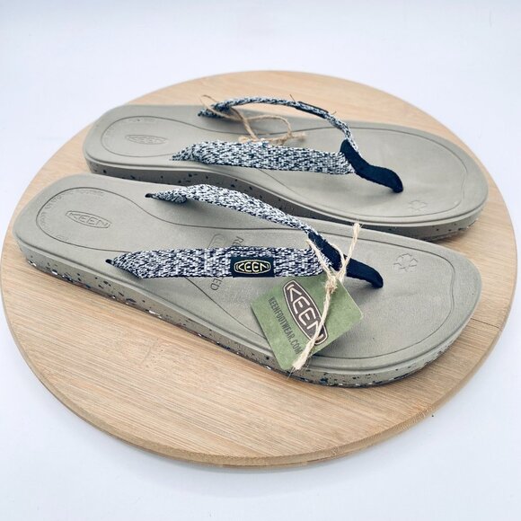 Keen | Shoes | Keen Sandals Womens 1 Gray Mesh Slip On Harvest Flip ...